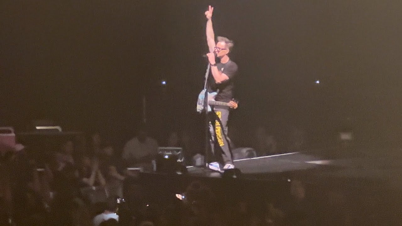 blink182 Adam's Song (Live) Austin, TX 2023 - YouTube