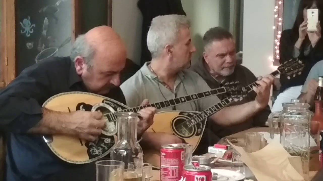 Μες την πολυ σκοτουρα μου. - YouTube