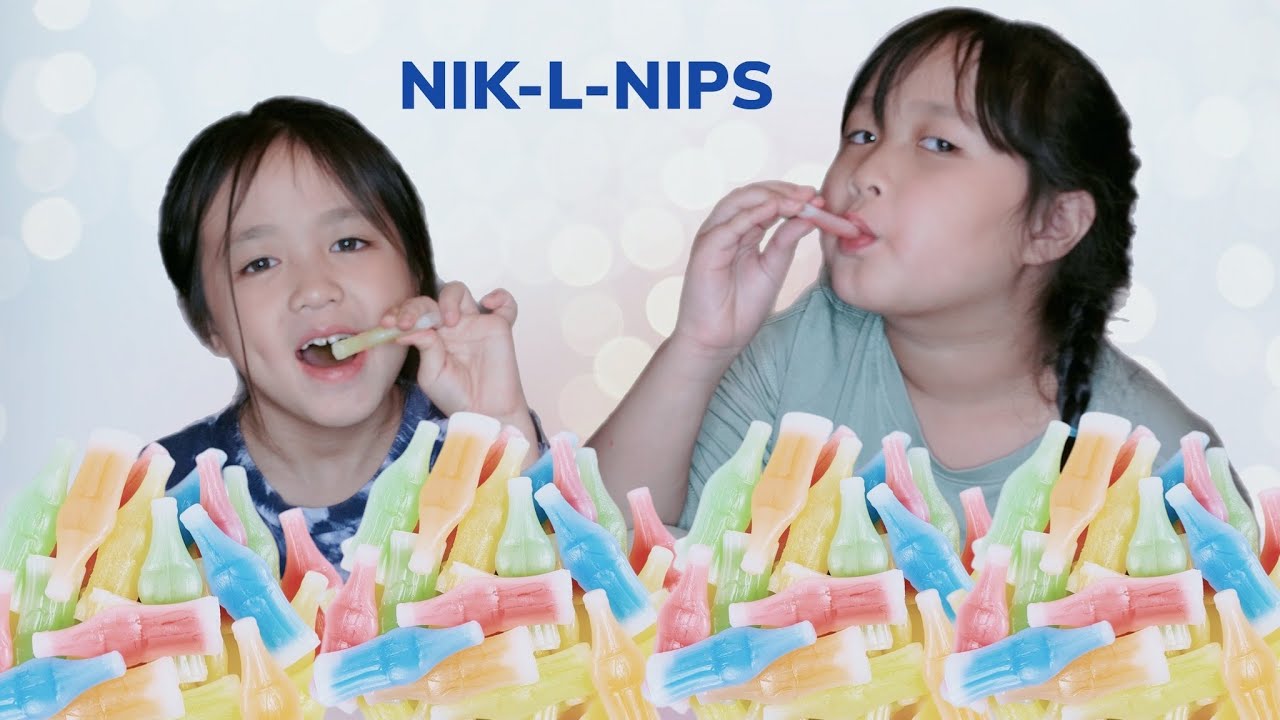 NIK-L-NIPS WAX BOTTLES STICK CANDY DRINKS EATING - YouTube