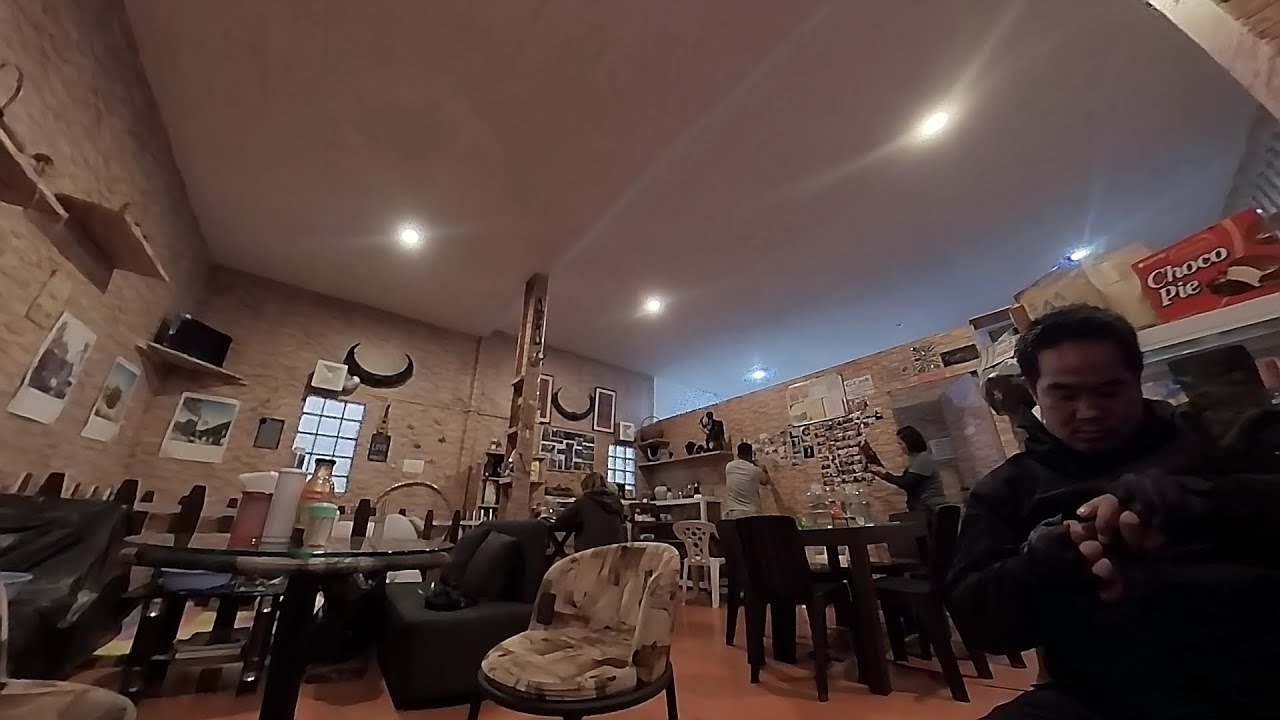 Mama Mitch Yogurt Cafe - YouTube