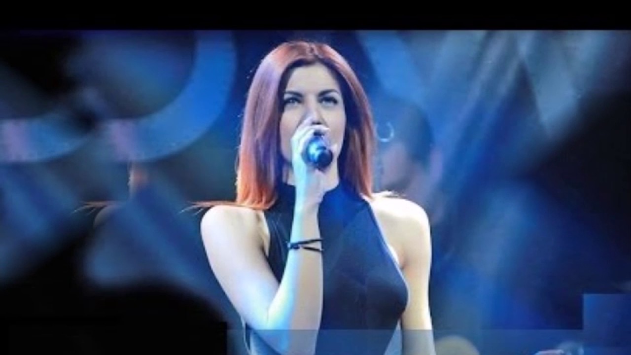 μορφουλα ιακωβιδου Live Kartell - αγκαλια - YouTube