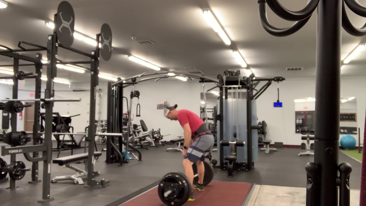 325 lb deadlift - YouTube