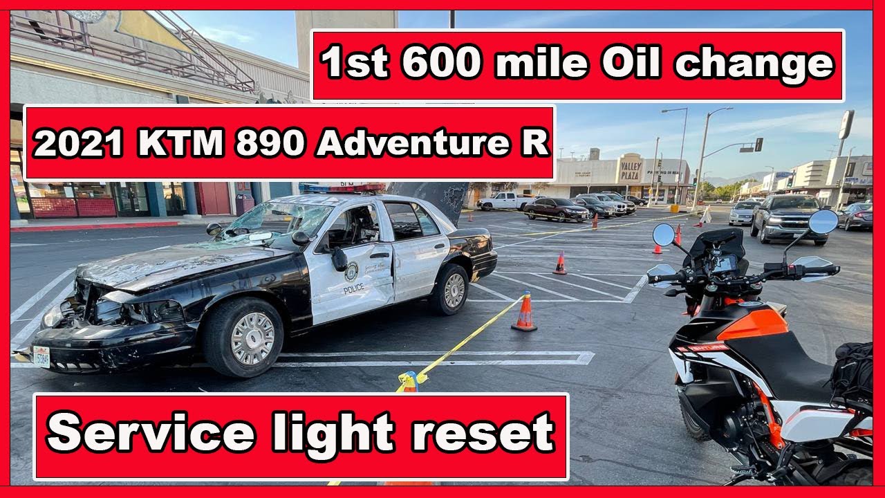 2021 KTM 890 Adventure r oil change and service light reset - YouTube