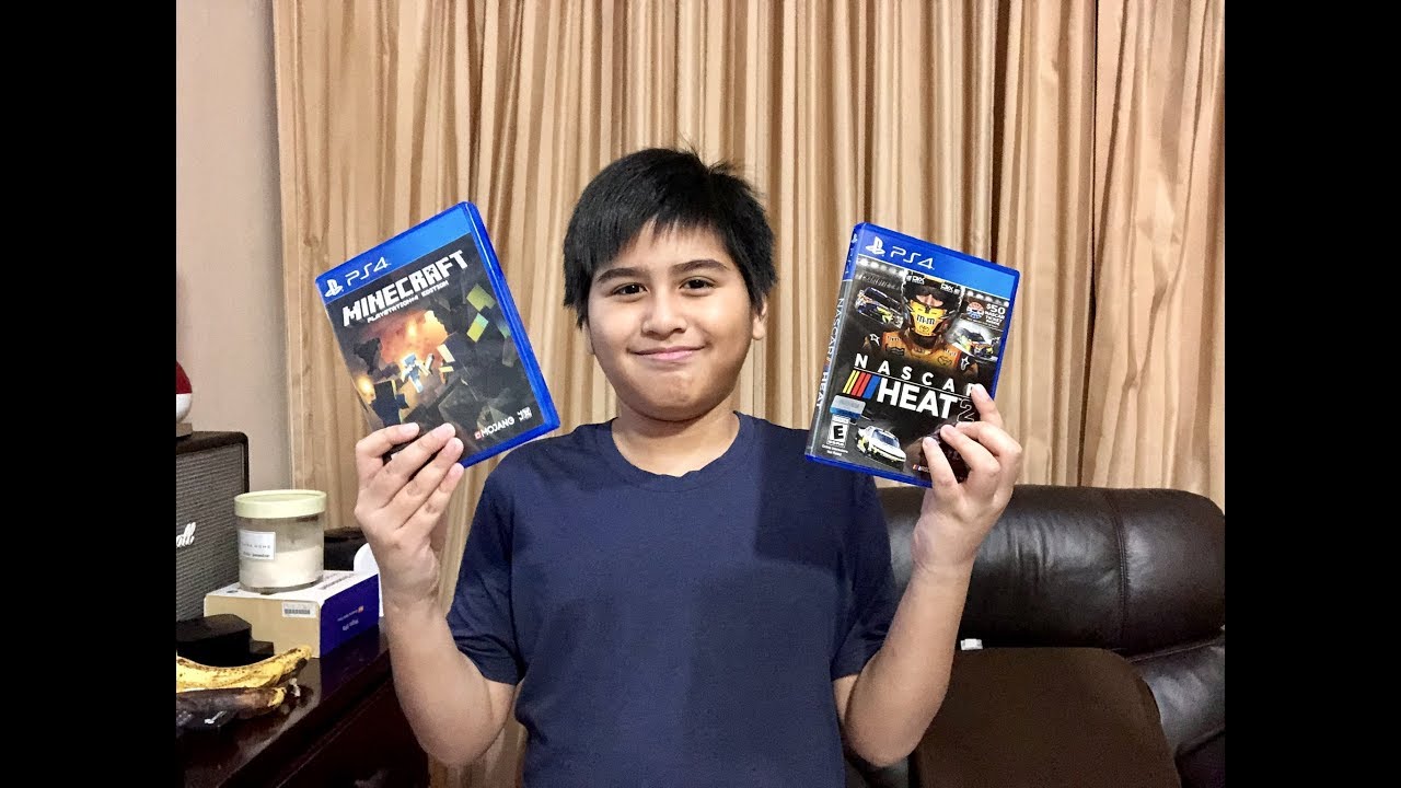 FAMILY VLOG | BELI GAME BARU BUAT YG HABIS SUNAT 😄 | Sharon Minta ...