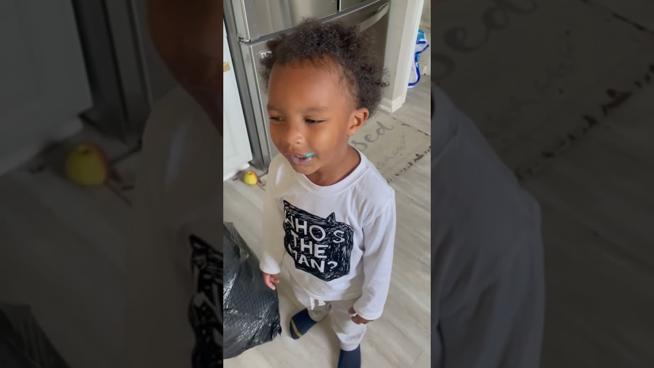 Hilarious Toddler Denies Eating Cake Despite Evidence on Face - YouTube