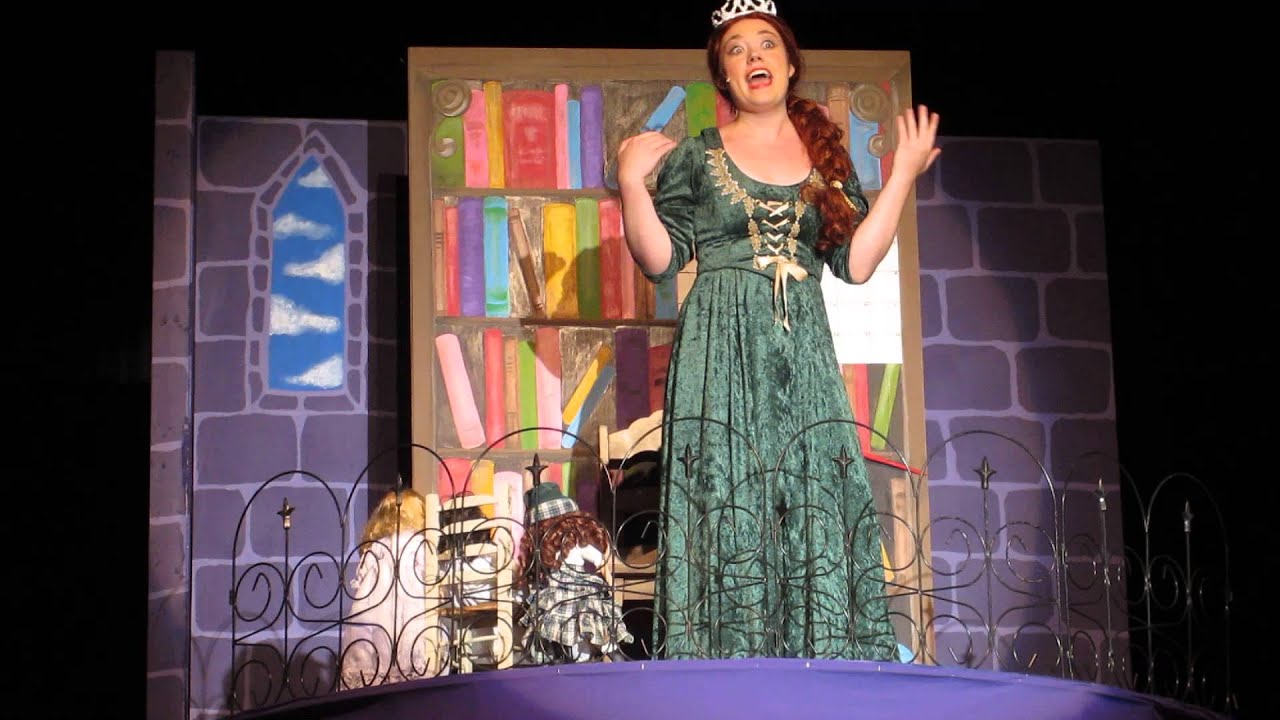 I Know it's Today Mary as Young Princess Fiona - YouTube