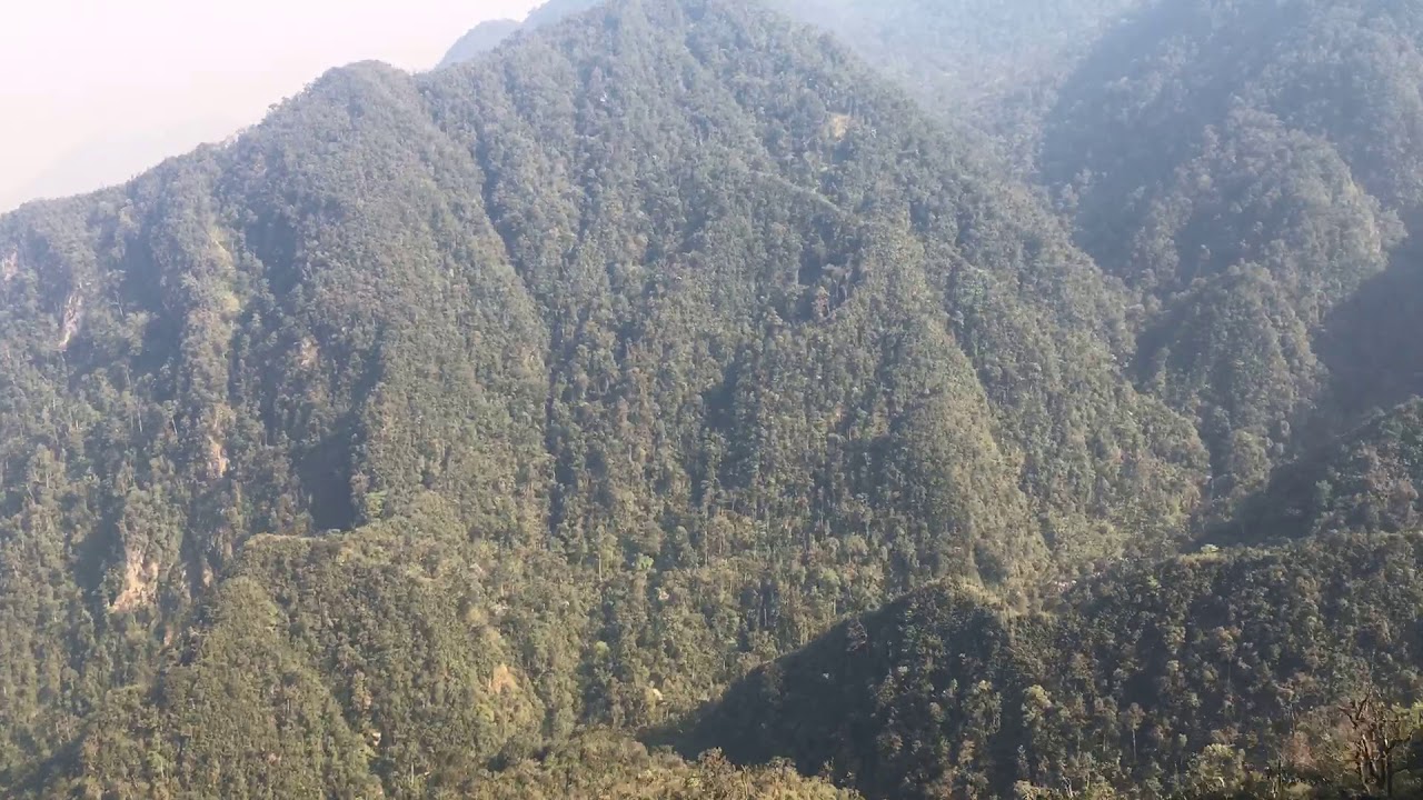 Fan Si Pan cable car - way up - YouTube