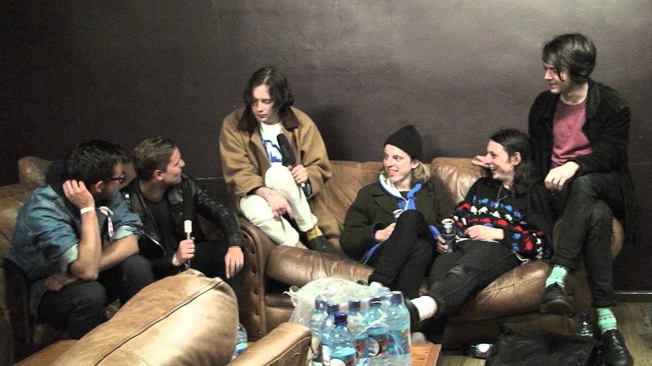 Sŵn 2012: Peace Interview - YouTube