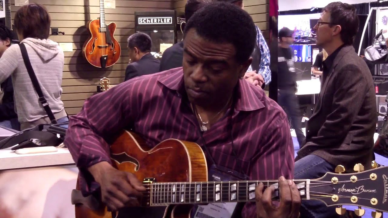 The Christmas Song - Norman Brown (Smooth Jazz Family) - YouTube