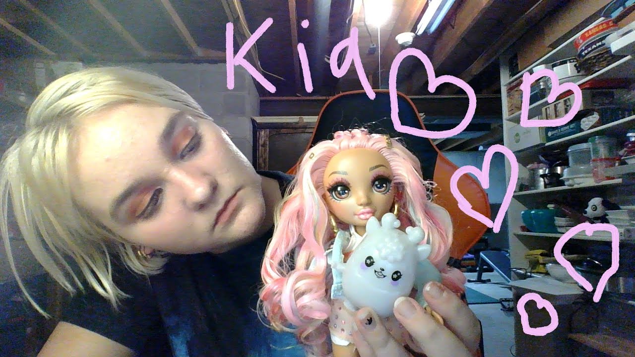 Kia Heart- Special Edition Doll Review - YouTube