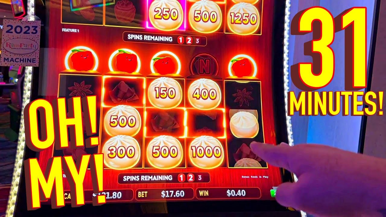 31 EPIC MINUTES OF DUMPLING LIFE - YouTube