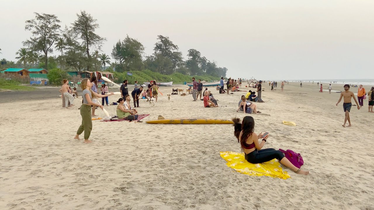 Goa Arambol beach walk 4k - YouTube
