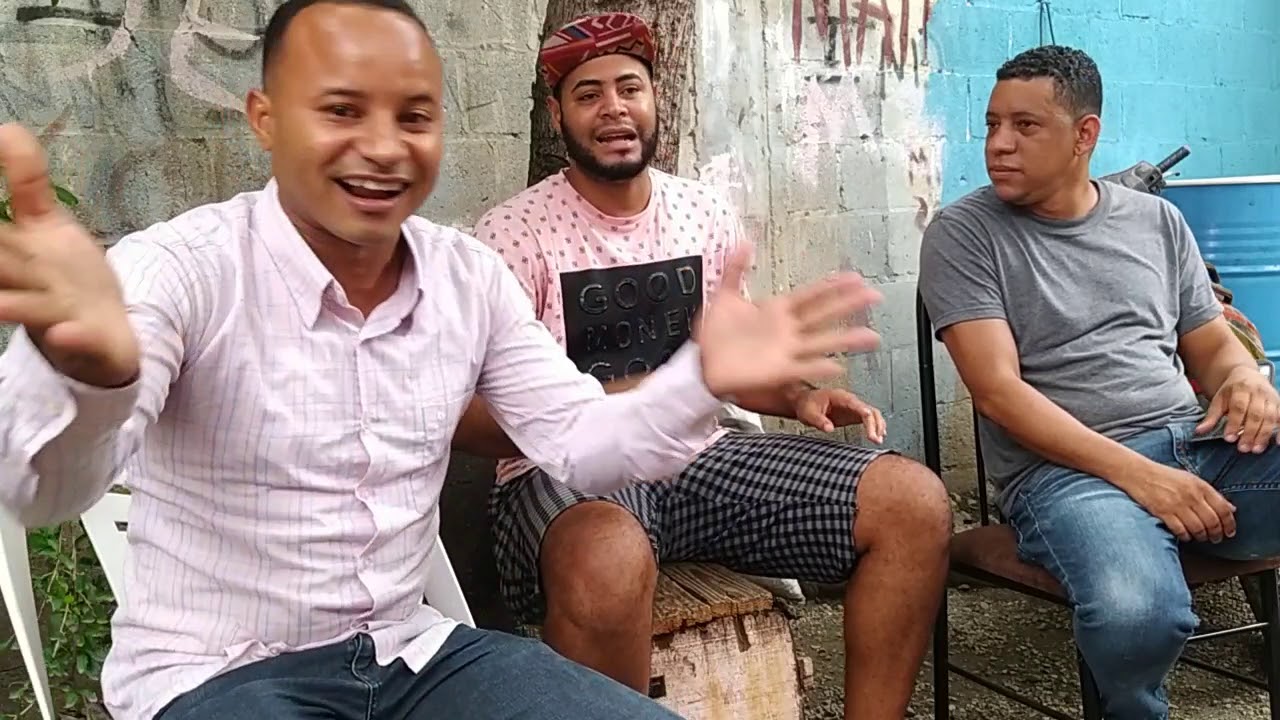 Los Dominicanos (GIGOLOS), que andan atrás de LAS VIAJERAS y LAS ...
