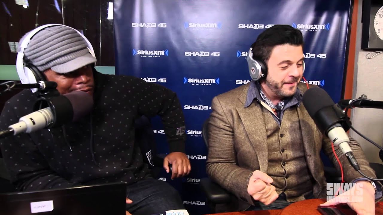 Adam Richman Discusses "Man Finds Food," Shares Simple Recipes ...