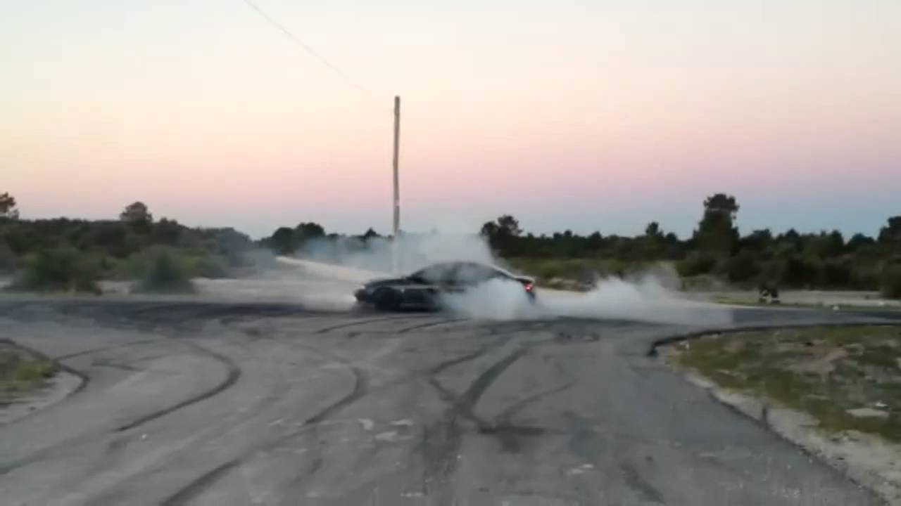 Vx ss skid !! - YouTube