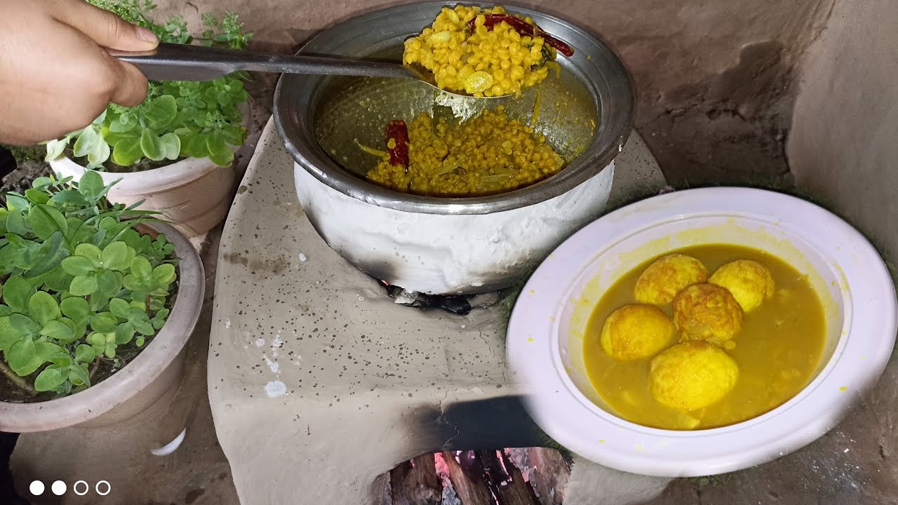 kashmiri chole dal te thool/kashmiri style dal with eggs/mud stove pai ...