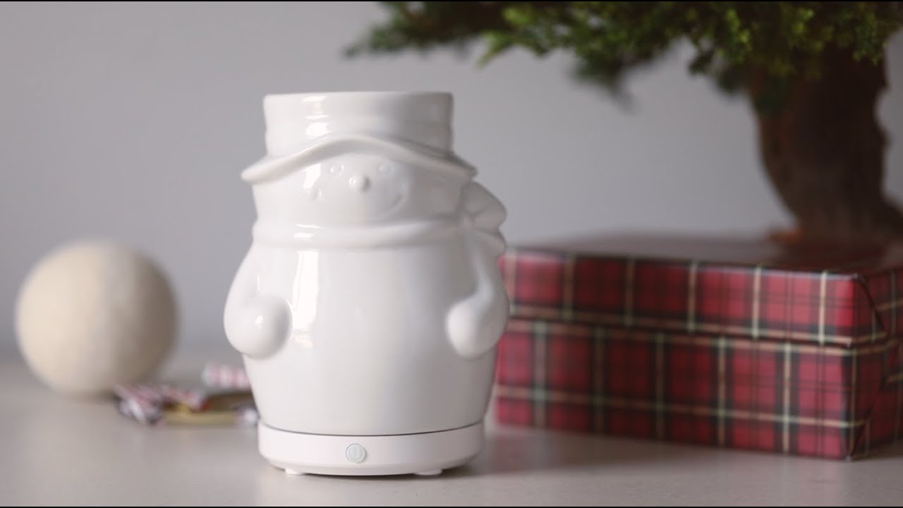 SpaRoom Snowman Ceramic Holiday Ultrasonic Essential Oil Diffuser - YouTube
