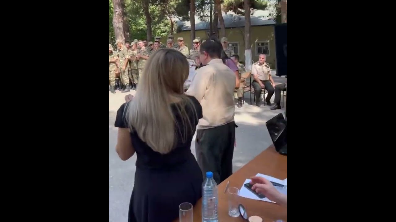 Aygun Agayeva Hərbiciler Terefinden Fexri Ferman Aldi 2021 - YouTube