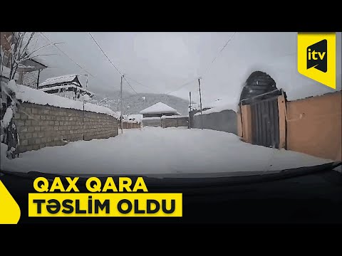 Qaxda güclü qar səbəbindən avtomobil yolları bağlandı