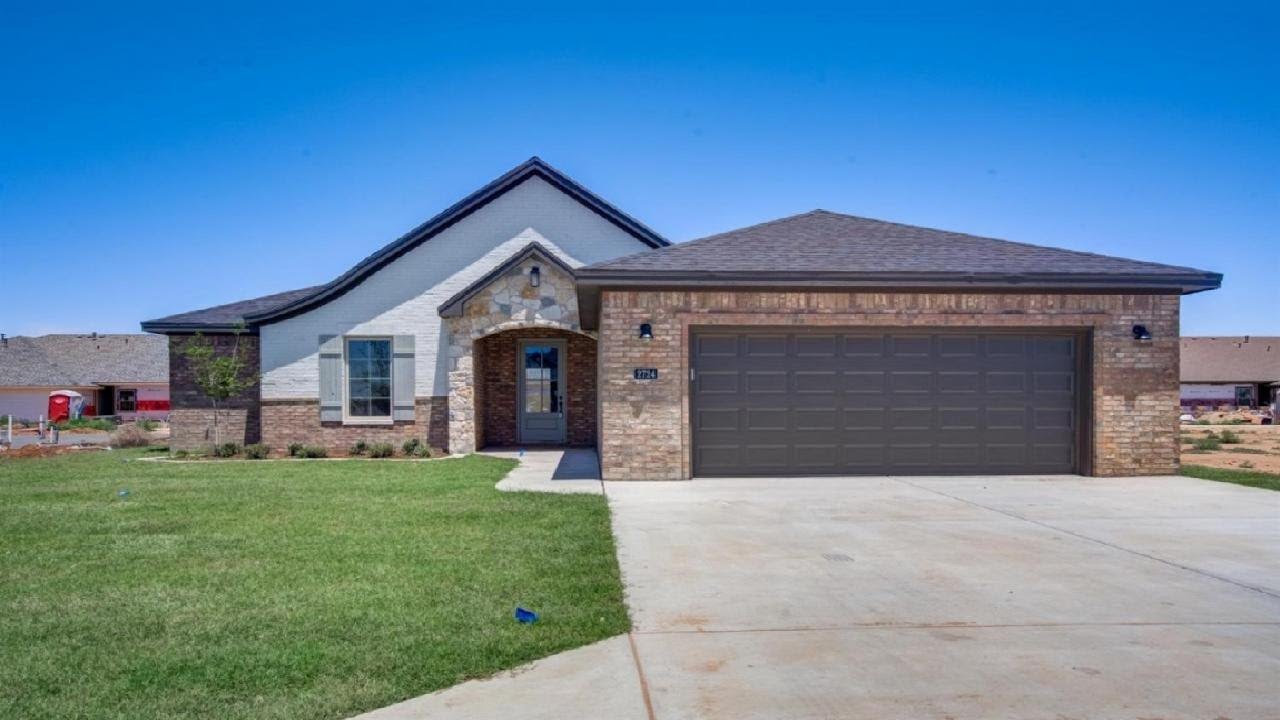2724 138th, Lubbock, TX Presented by Heather Womack. - YouTube