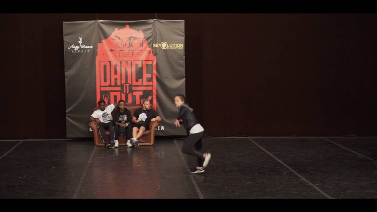 Dance It Out Championship 2016: Breakin` Teens Battle - Daria vs Panait ...