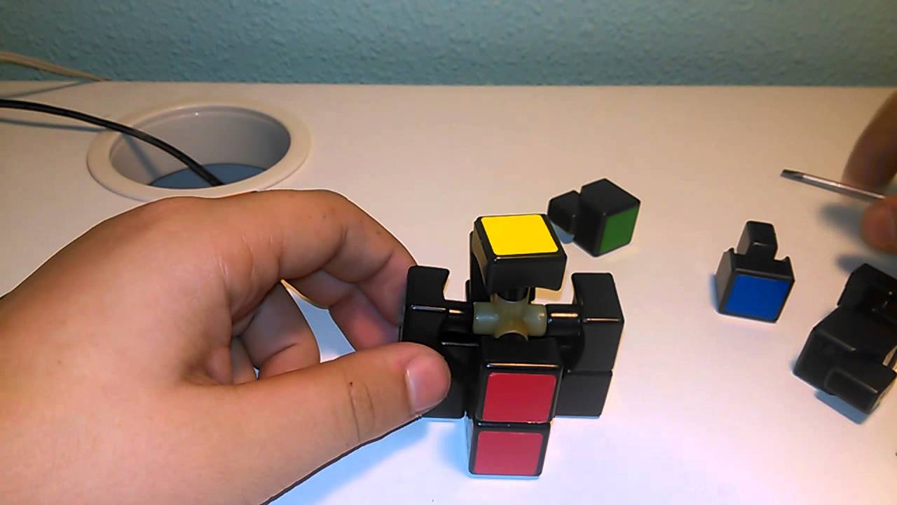 Como desmontar y montar cubo de Rubik - YouTube