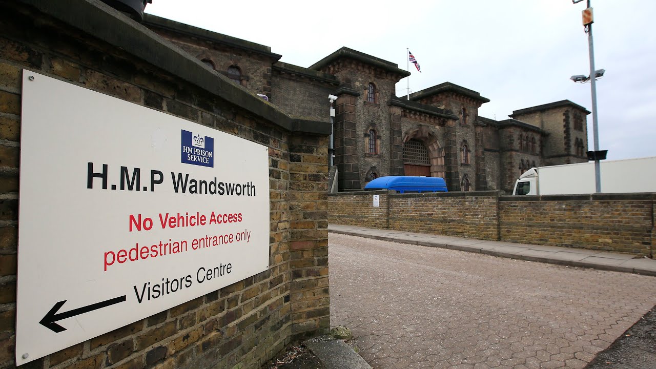 HMP Wandsworth Is A Mad Place - YouTube