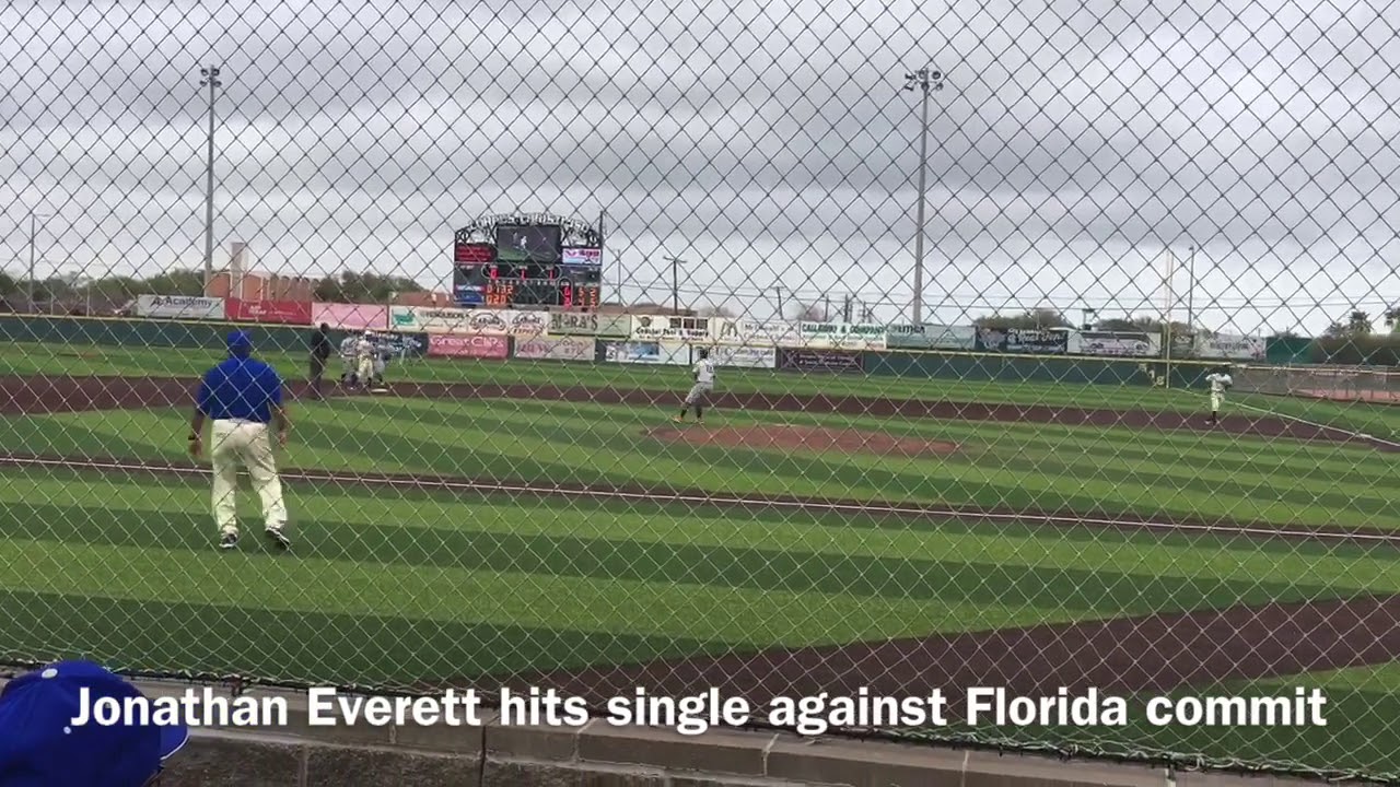 Jonathan Everett hits a Single against Florida Gator commit - YouTube