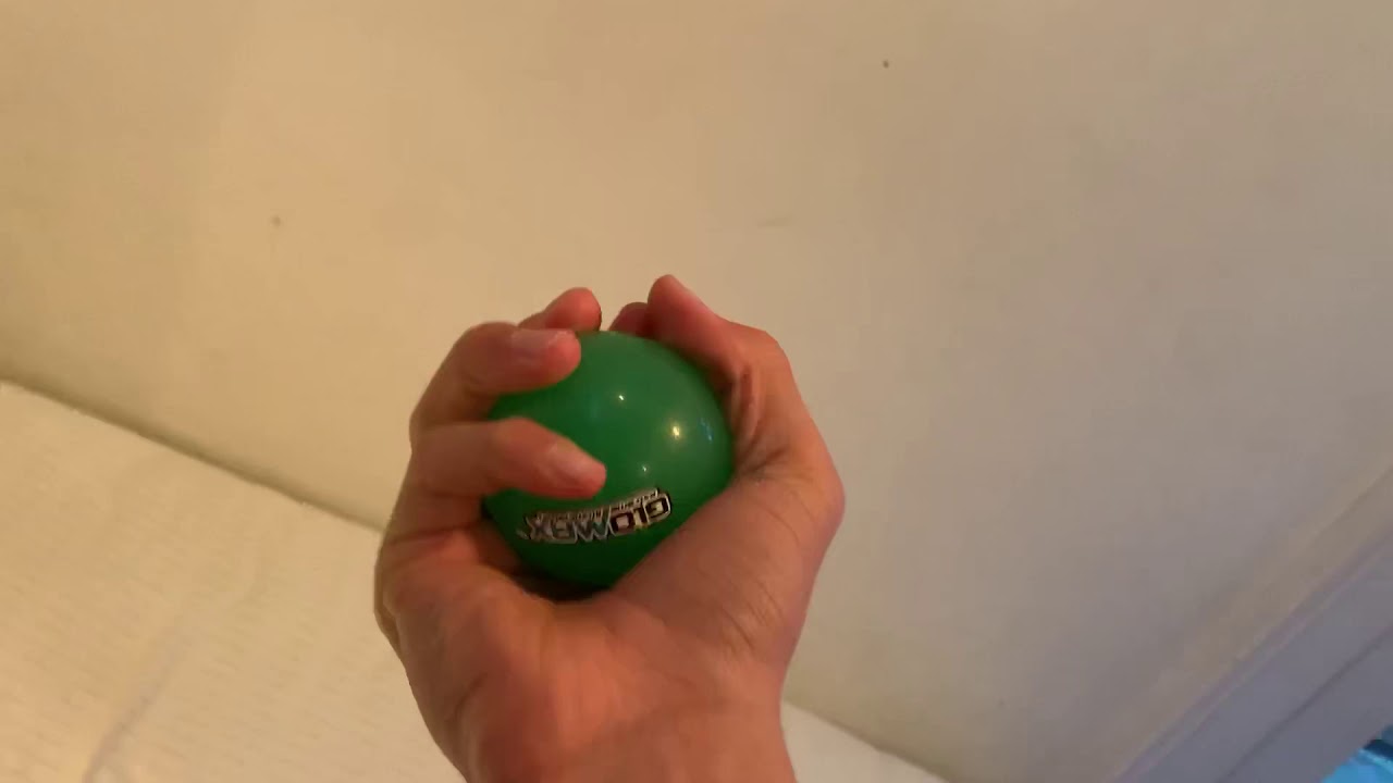 How to catch a green ball quietly - YouTube