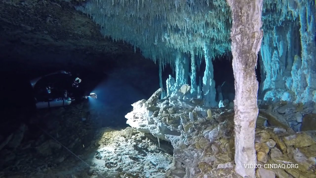 Experts find early ocher mine in Mexican underwater caves - YouTube