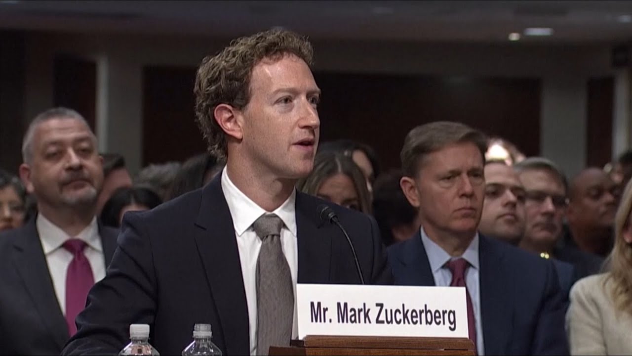 FACEBOOK CEO MARK ZUCKERBERG APOLOGIZES TO PARENTS AT SENATE MEETING😲😒 ...