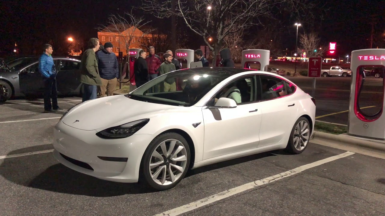 Tesla Model 3 Road Trip - YouTube