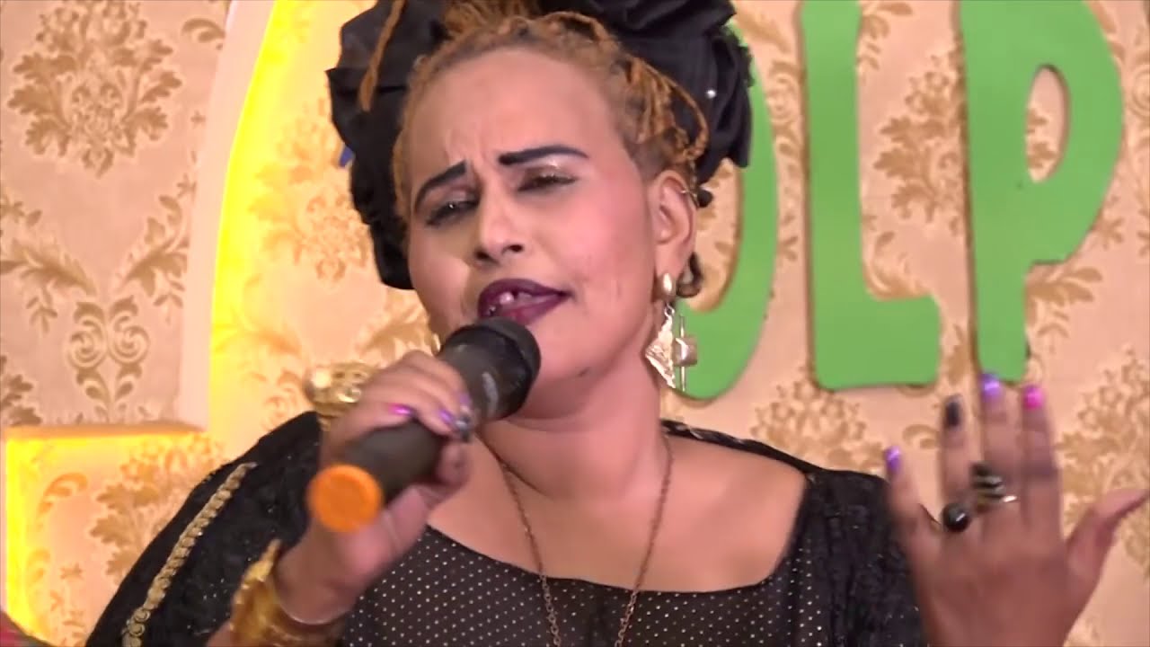 Fartuun Birimo | Hadaan Helay Ninkaan Raadin Jirey - YouTube