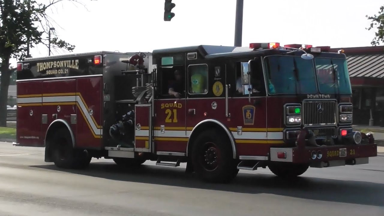 Thompsonville, CT Fire Department Squad 21 Responding - YouTube