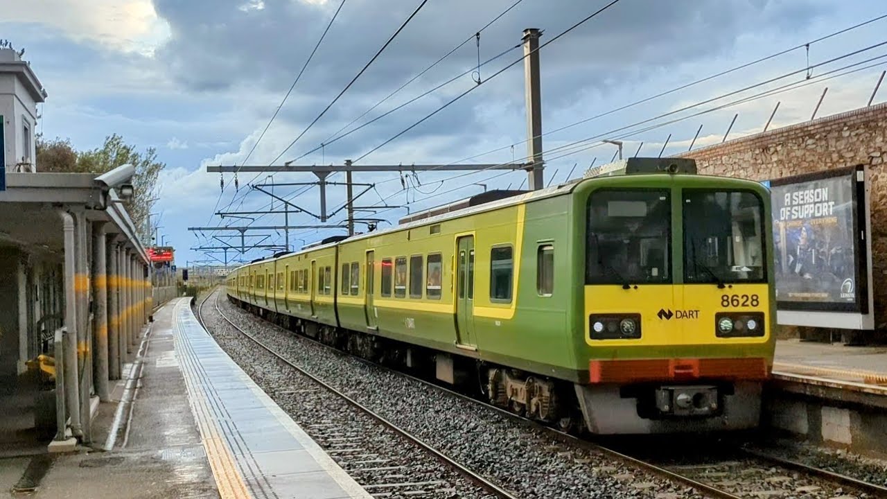Irish Rail 8520 class train 8628 passes Blackrock Station on an empty ...