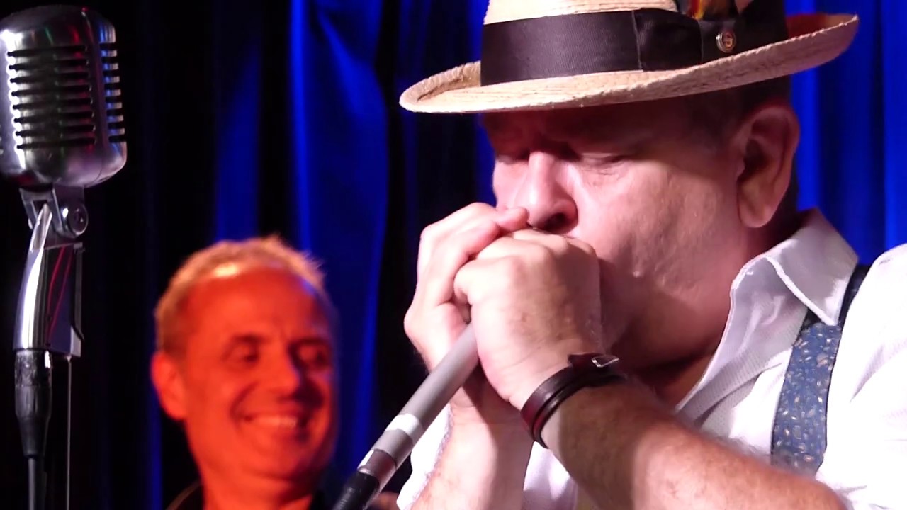 MOJO HAND @ Bluesplein 2019 compilatie - YouTube