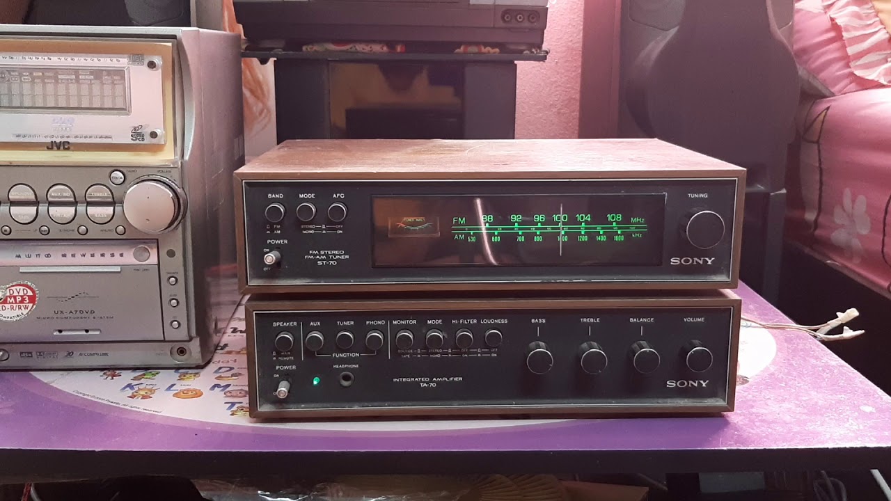 Sony TA-70 Stereo Integrated Amplifier (1972-76) - YouTube