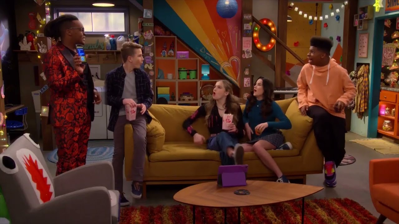 You're watching an all new Side Hustle Spot - April 28, 2022 ...