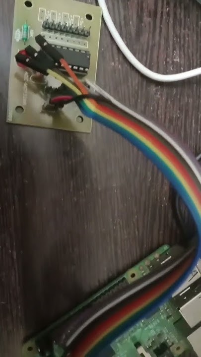 10. Interfacing Raspberry Pi to MCP3208 ADC #raspberrypi #electronics #embedded #shorts - YouTube