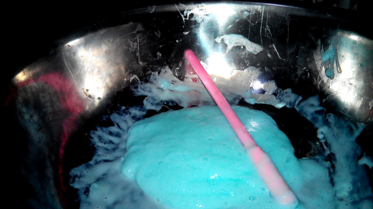 How to make slime using ariel - YouTube