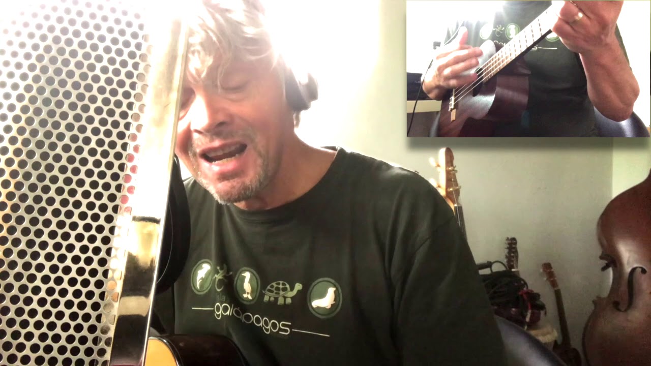 Harry Hendriks - Lovesong (COVER The Cure) - YouTube