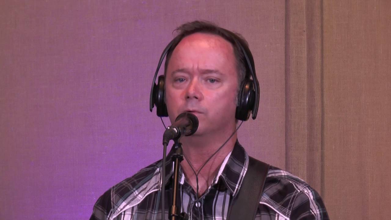 WMNF Live Music Showcase: Doug Burns - YouTube