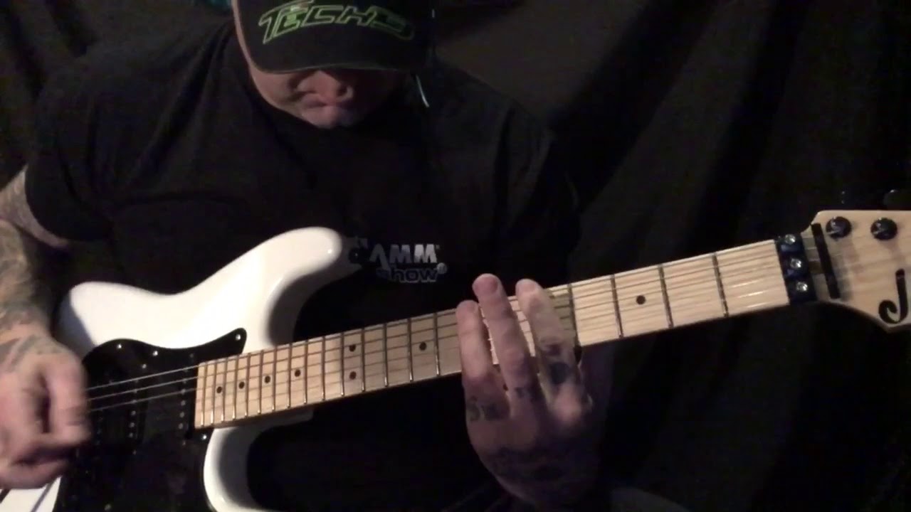 FRIEDMAN BE100 LINE 6 HELIX - YouTube