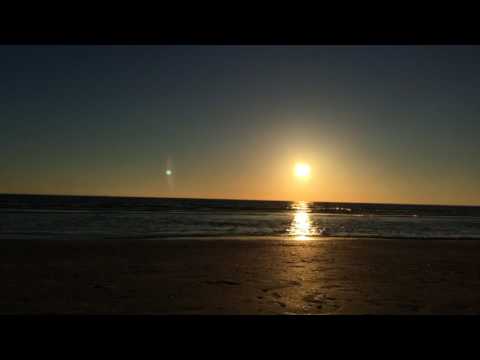 Sunset Timelapse + Kiss