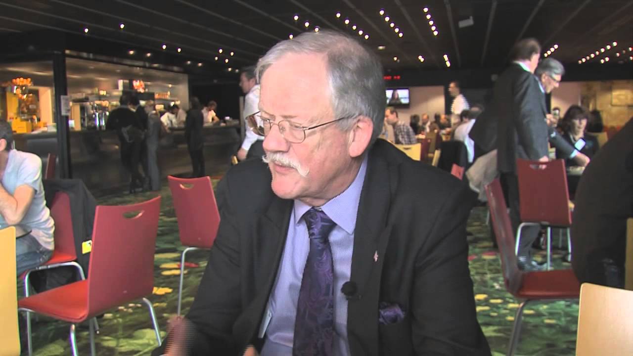 Meeting with Roger Helmer in the European Parliament - YouTube