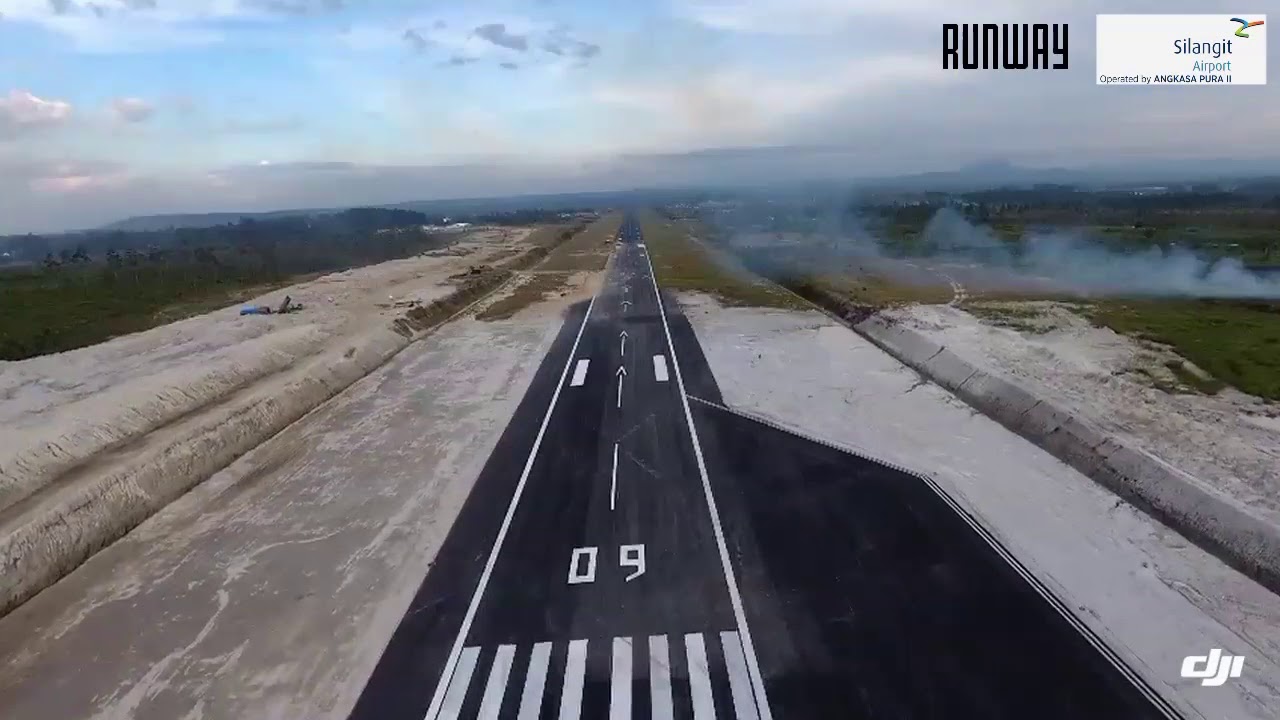 BANDARA INTERNASIONAL SILANGIT - YouTube