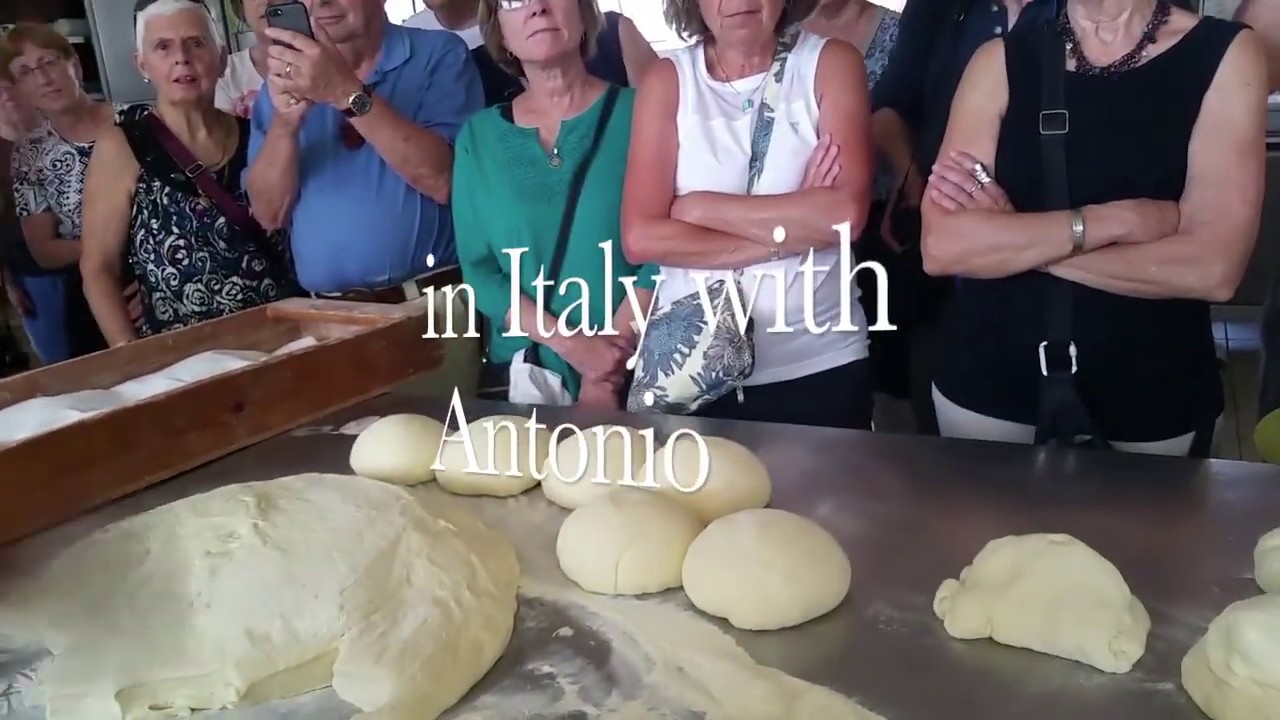 Discovering Altamura Bread: A Gastronomic Delight from Italy - YouTube