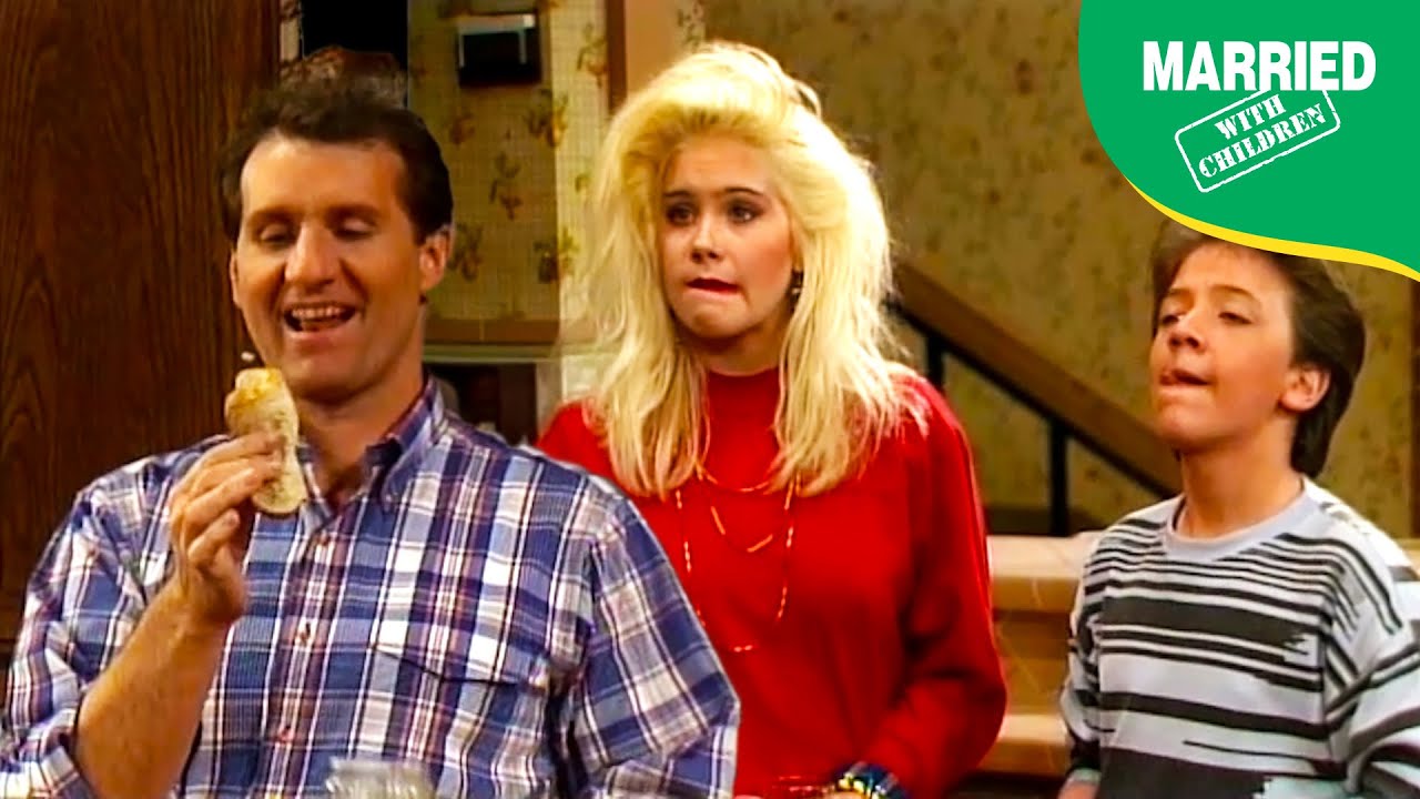 Breakfast At The Bundy's | Married With Children - YouTube
