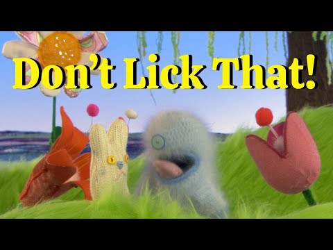 DON'T LICK A BEE - a MR WOOKA puppet show - nanalan' - YouTube