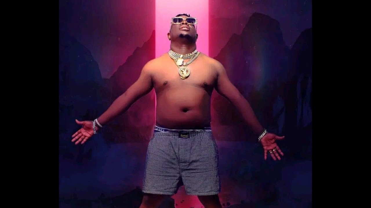 Mr Ama Respondeu o Lil weyne de Moz Video Official - YouTube